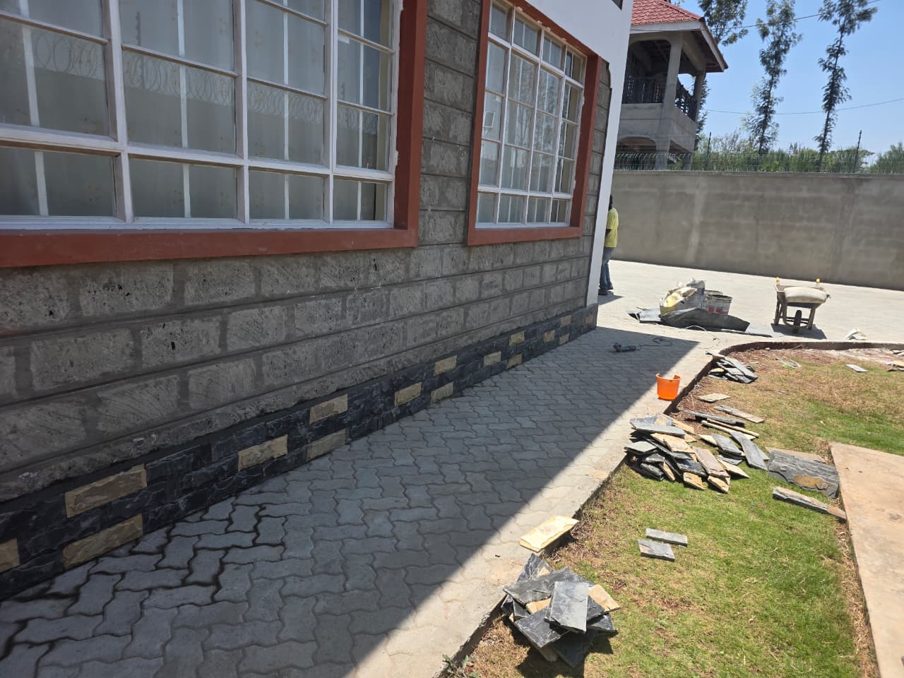 Mazeras Wall Sculting in Nairobi, Kenya - BV Natural Stones